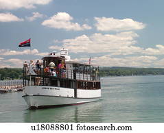 tour boat, Skaneateles, NY, New York, Skaneateles Lake, Finger Lakes ...